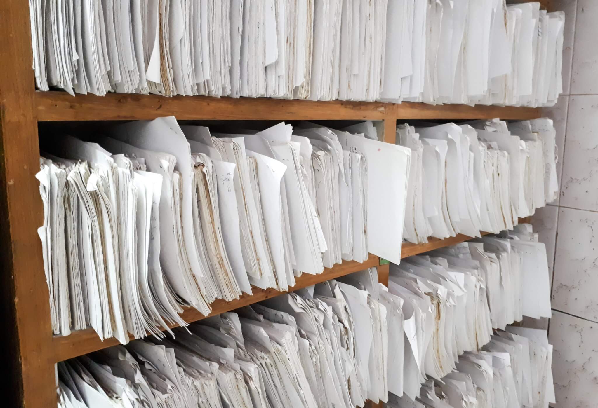 Going Paperless: Tips for a Sustainable Business
